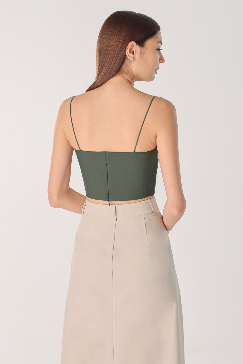 AELLA PADDED CAMI TOP - CROPPED (FOREST) | Lovet