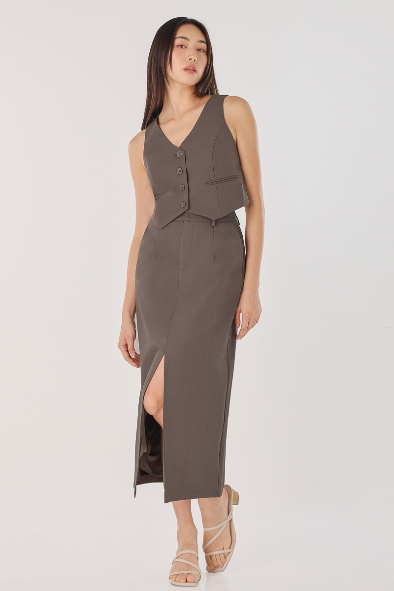 MILANA FRONT SLIT MAXI SKIRT (RUSTIC BROWN) | Lovet
