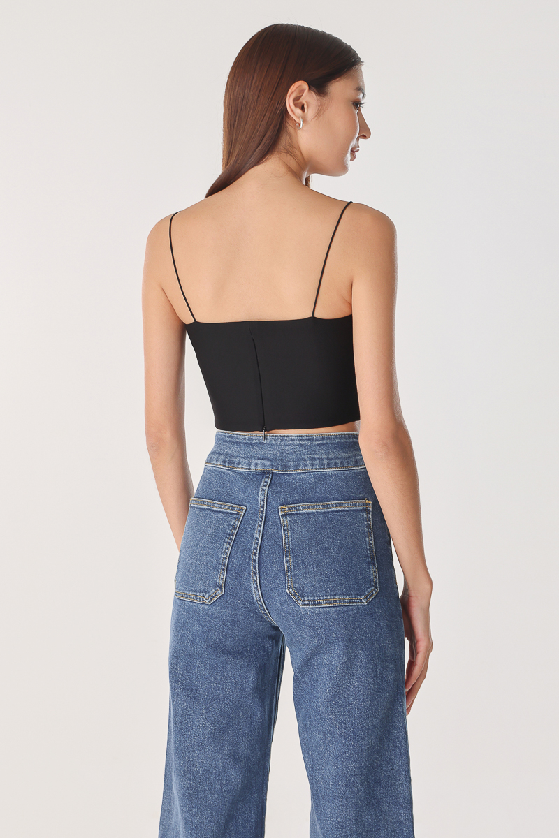 AELLA PADDED CAMI TOP - CROPPED (BLACK) | Lovet