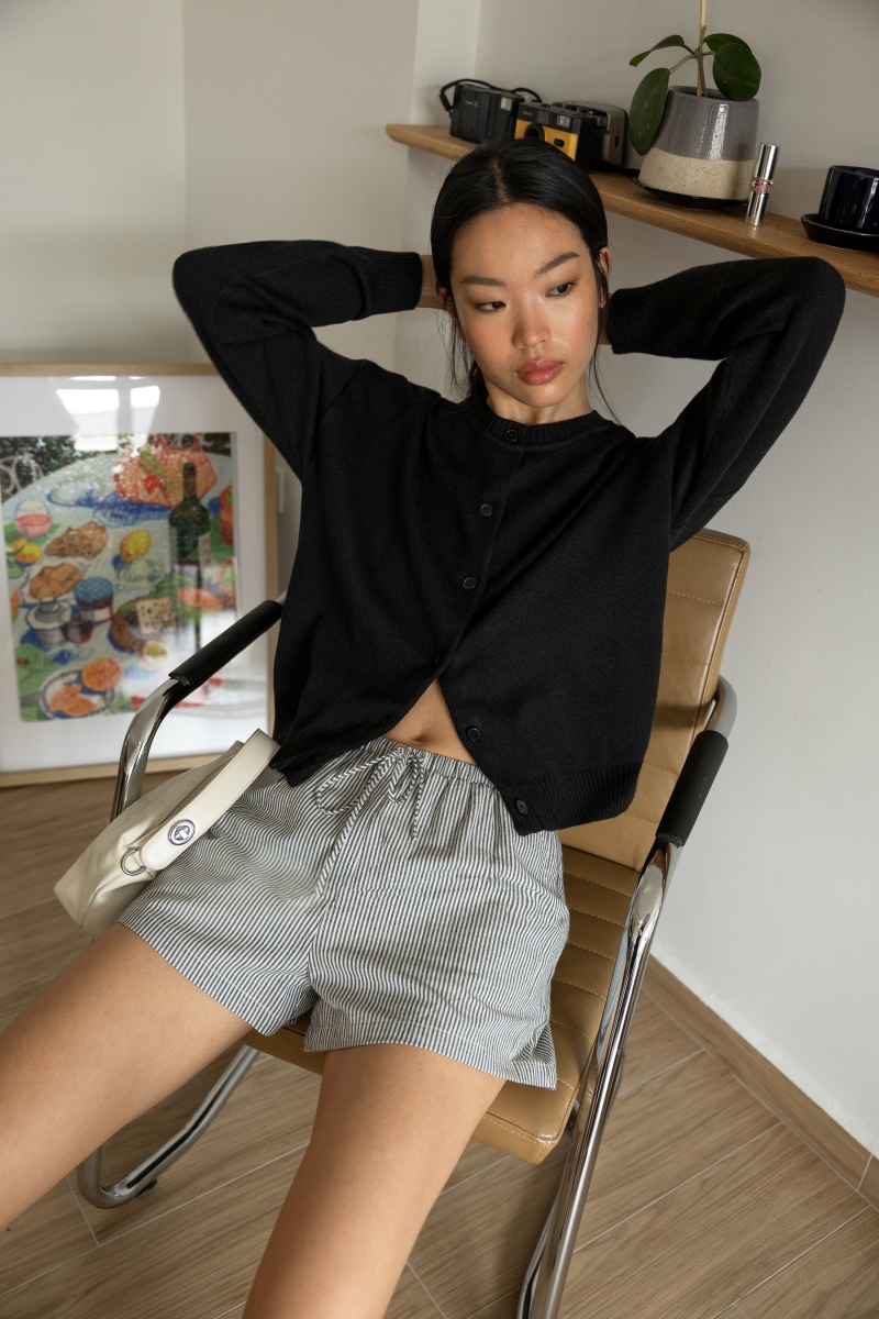 WILFRED DRAWSTRING LOUNGE SHORTS (BLACK STRIPED) | Lovet