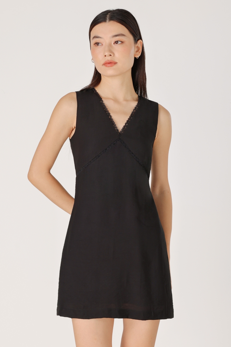 LICA V-NECK LACE TRIM MINI SHIFT DRESS (BLACK) | Lovet