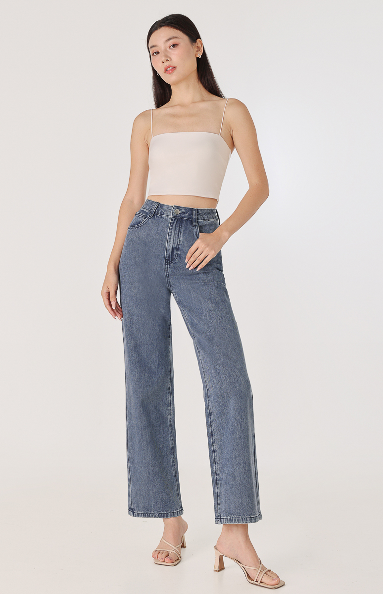 DIVINE DENIM STRAIGHT LEG JEANS - PETITE (LIGHT WASHED) | Lovet