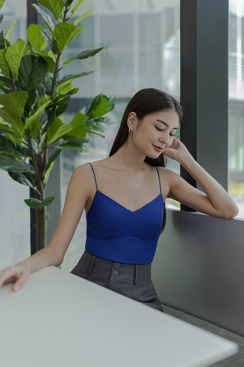 ASPEN LOW-BACK PADDED CROP TOP (COBALT BLUE) | Lovet